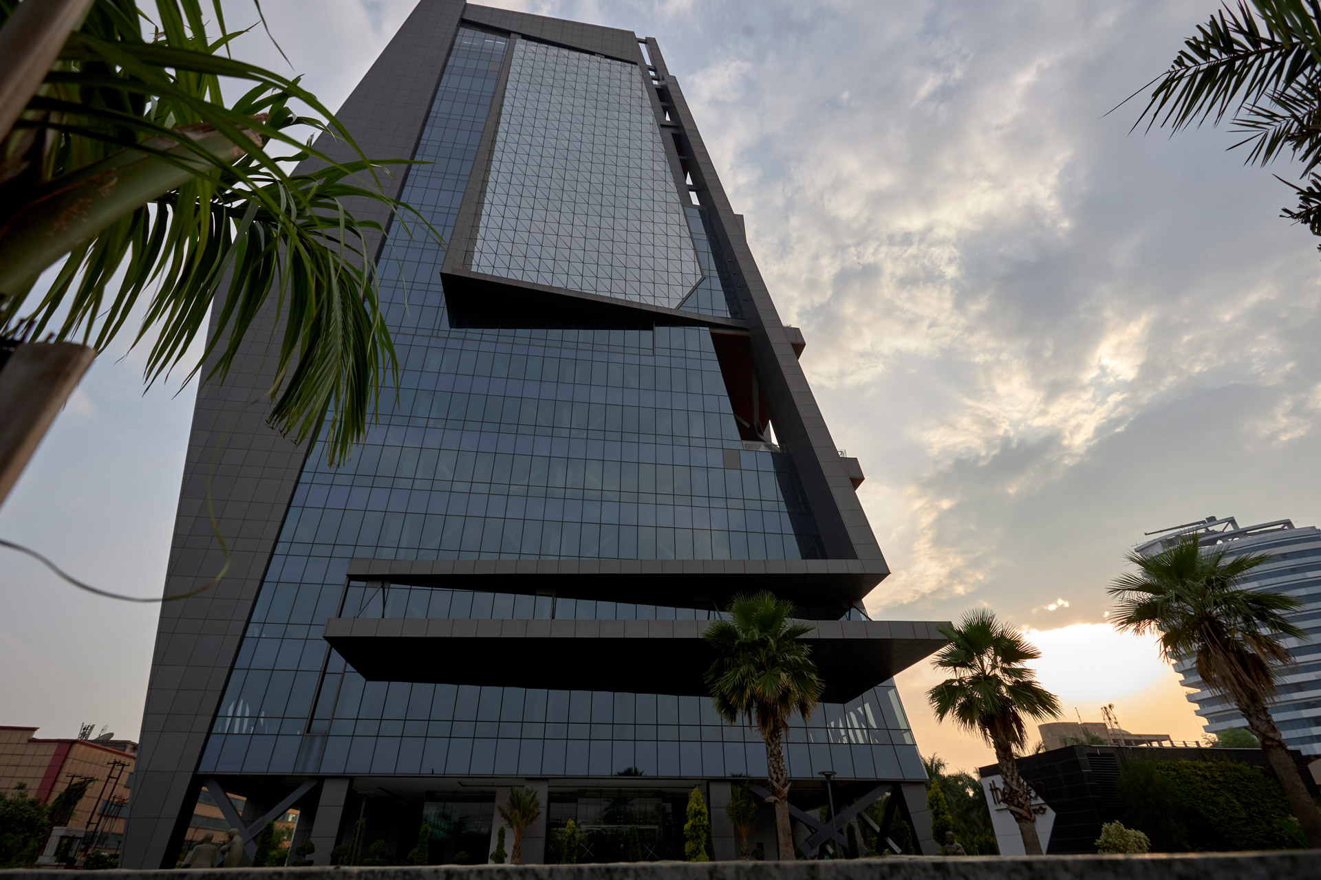 IKON TOWER – ACPL